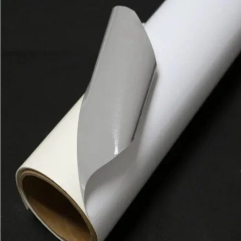 Self Adhesive Vinyl Banners Printed at High-Resolutions