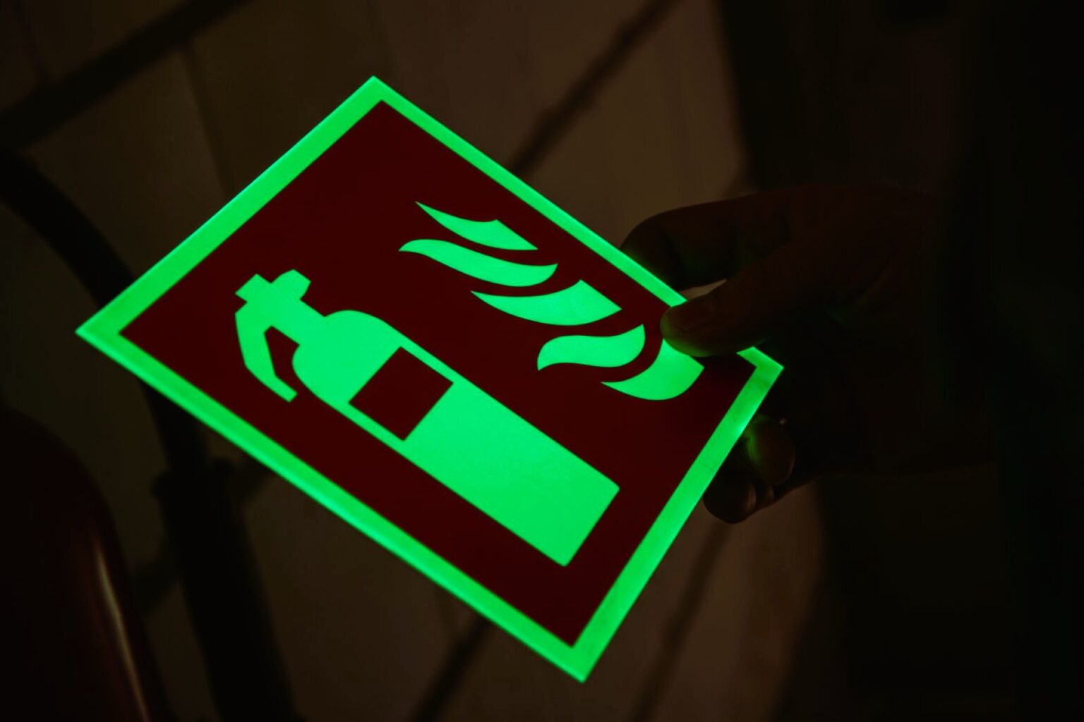 Glow in the Dark Prints For Safety Signs in Industries